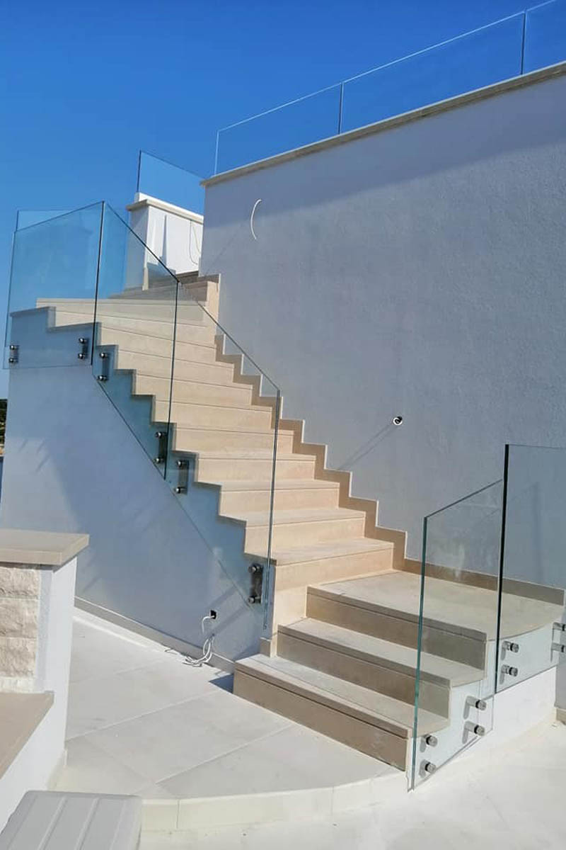 Staklene ograde - proizvodnja i postavljanje | Staklo Calamus, Mostar