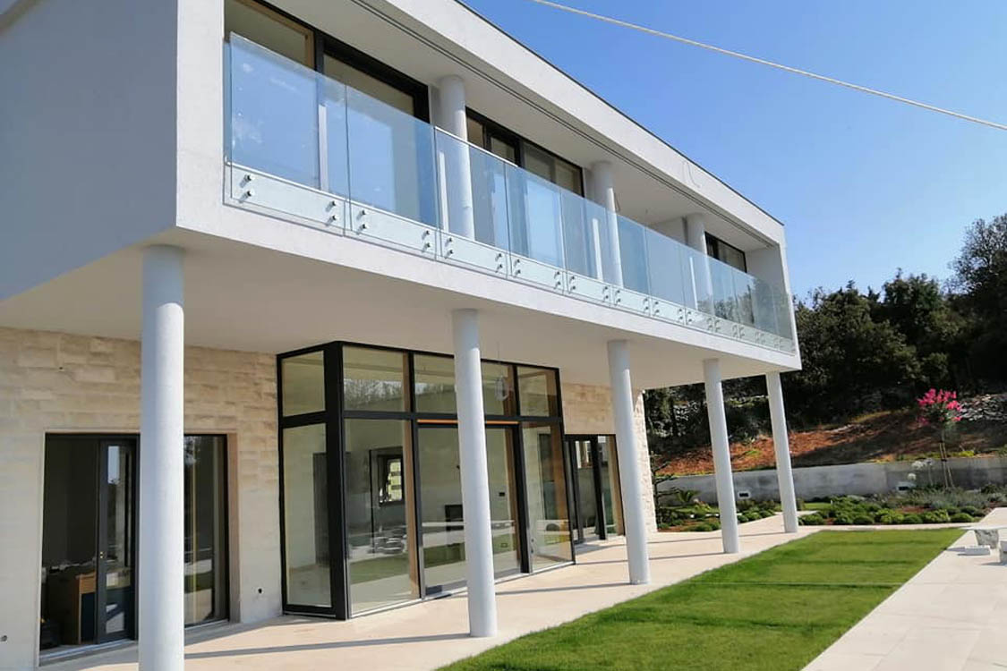 Staklene ograde - proizvodnja i postavljanje | Staklo Calamus, Mostar